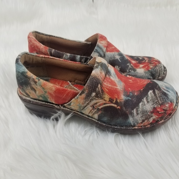boc | Shoes | Clearance Boc Floral Canvas Slip On Clogs | Poshmark